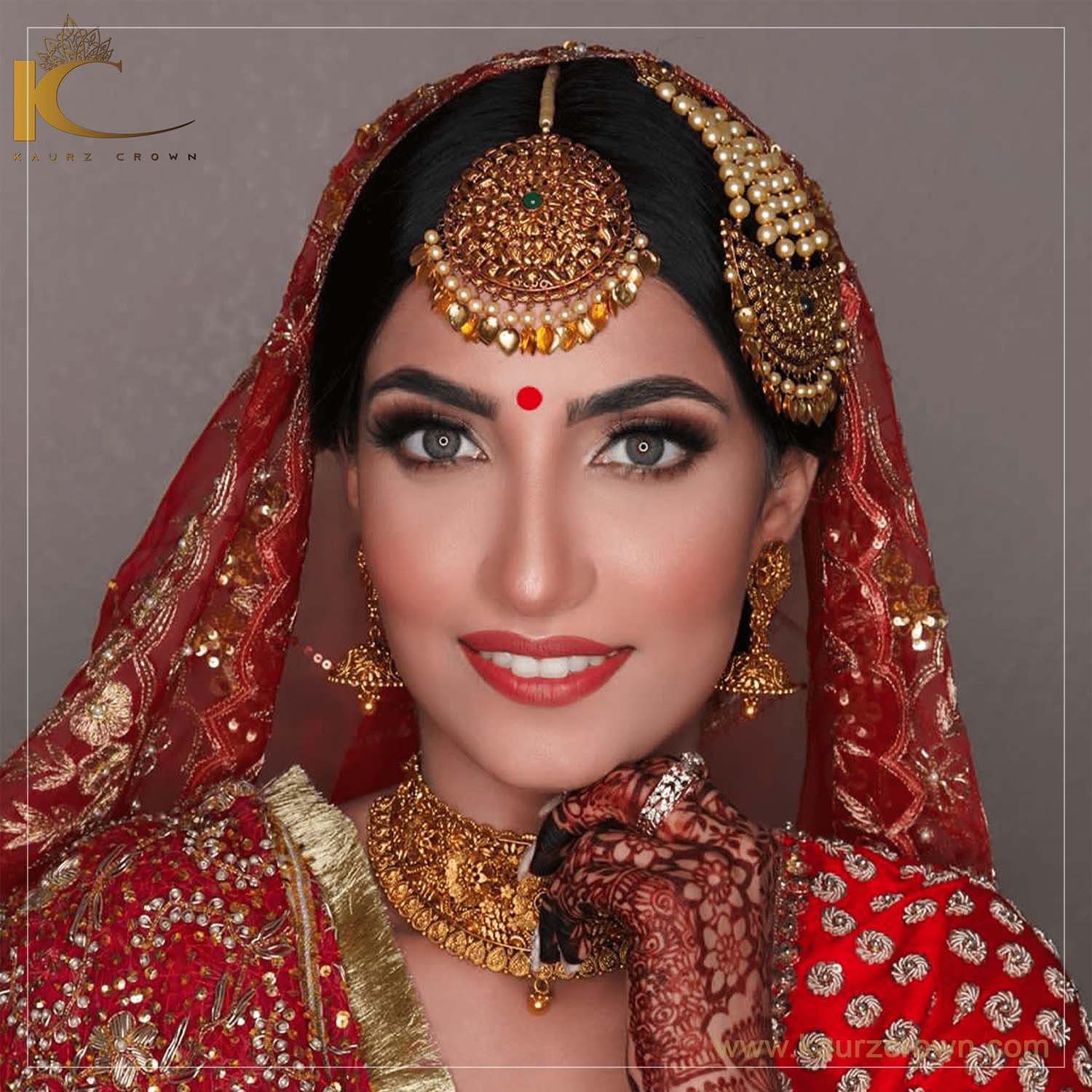 Surmai Traditional Antique Gold Plated Tikka – KaurzCrown.com